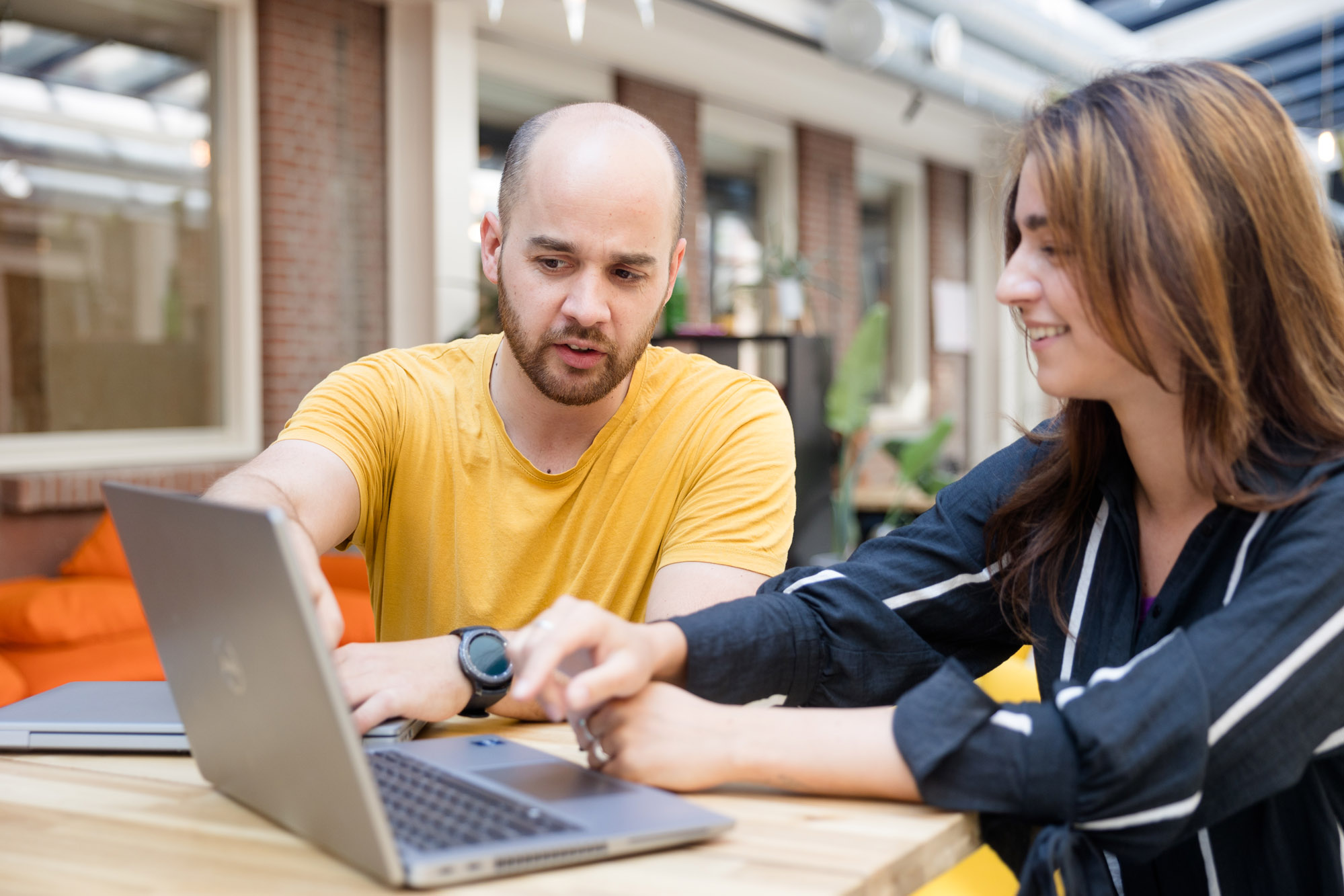 Stages & Traineeships | Werken bij Woonstad Rotterdam